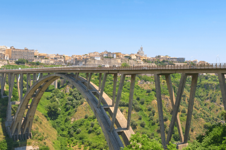 Catanzaro | Reiseführer und Tipps 2025 | Italien Entdecken