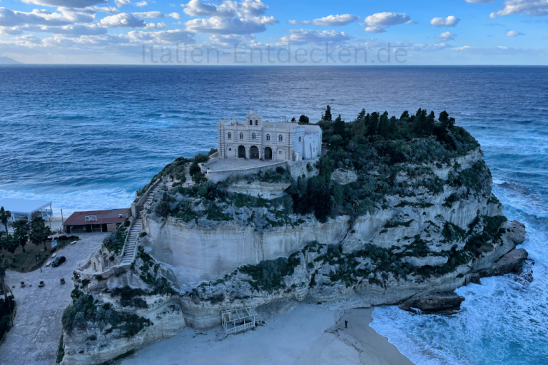 Tropea | Reiseführer & Geheimtipps 2026 | Italien Entdecken